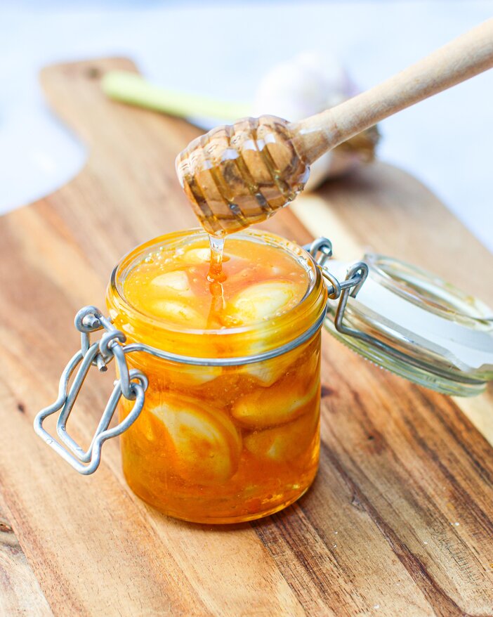 Fermentierter Kurkuma Knoblauch - SONNENTOR.com